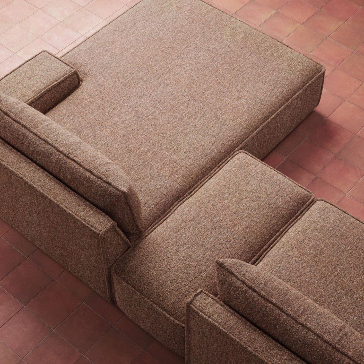 Daphne, Module Couch, Chaiselong Arm Right, Pebble Rust — SOFACOMPANY